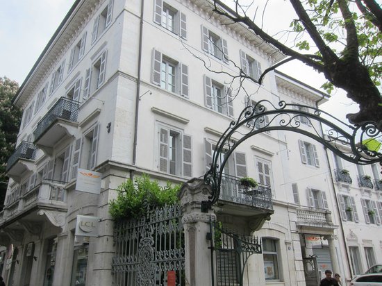 Annecy: Die Rue Royale, eine Einkaufsstraße