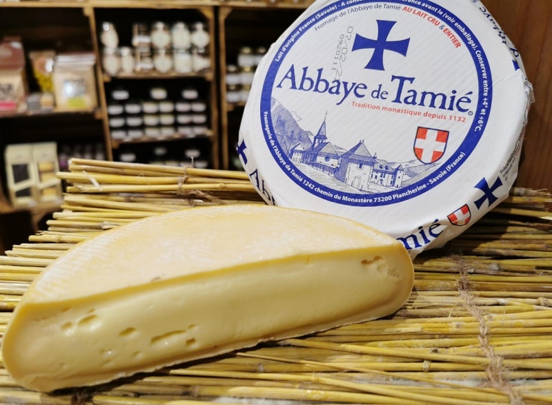 Discover and visit the Abbey of Tamié and taste its cheese
