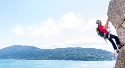 Escalade à Annecy : spots, clubs et infos pratiques