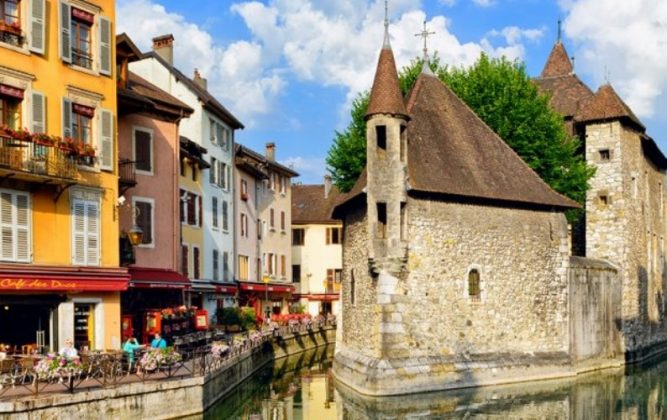 10 Aktivitäten in Annecy, die Sie unternehmen, sehen und erleben können