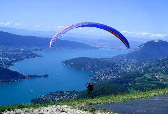 Il passo della Forclaz sopra il lago di Annecy, in Alta Savoia