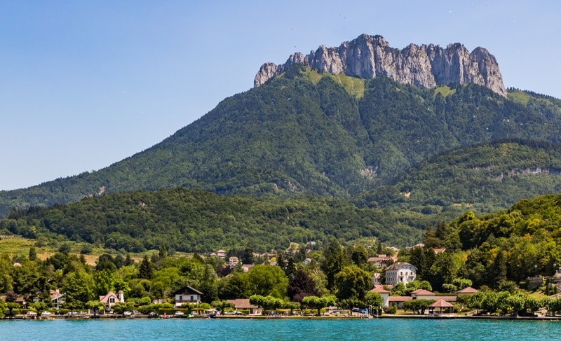Lake Annecy: swimming, beaches and sports activities