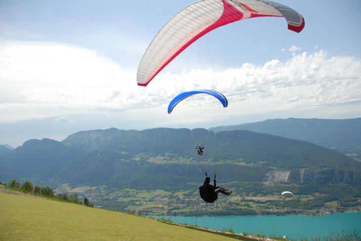 Paragliding in Annecy