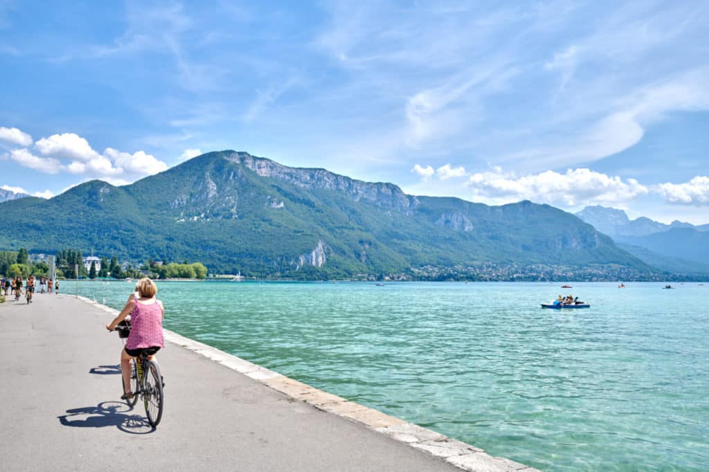 Fietsroute langs het meer van Annecy: routes en advies